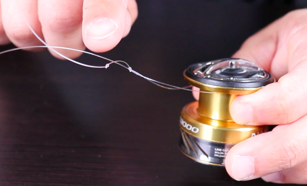 How To Tie The Arbor Knot In 5 Simple Steps [VIDEO]
